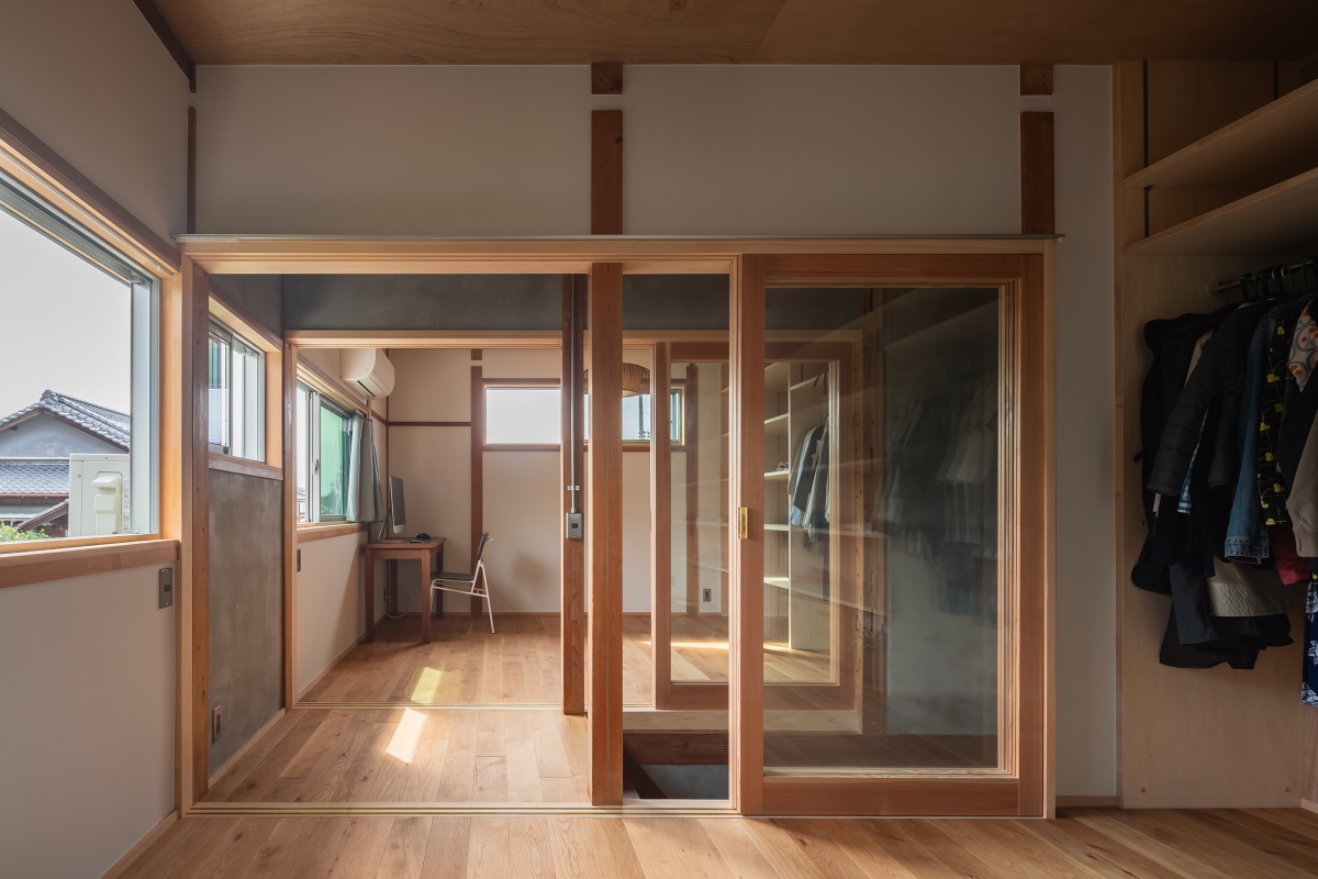 O邸 | dot architects